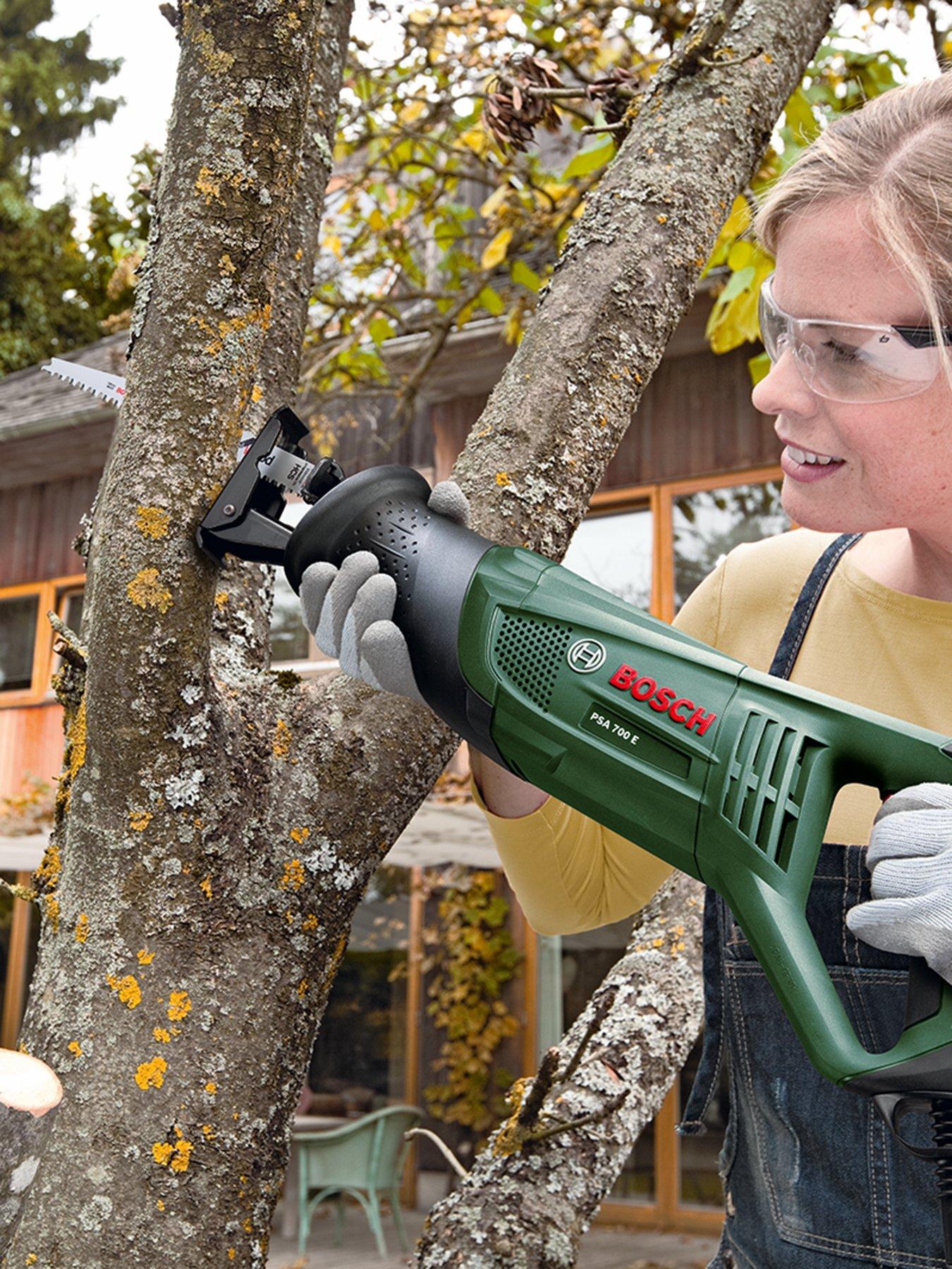 Bosch PSA 700 E 710-watt Multi-Saw | littlewoods.com