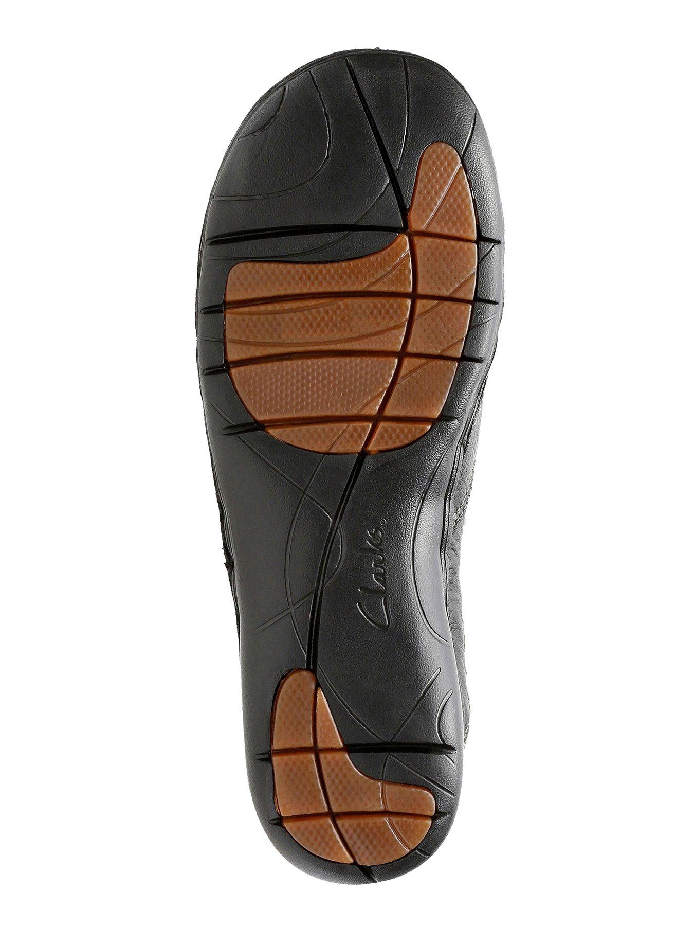 Clarks Wide Fit Un Loop Leather Flat Shoe - Black | Littlewoods