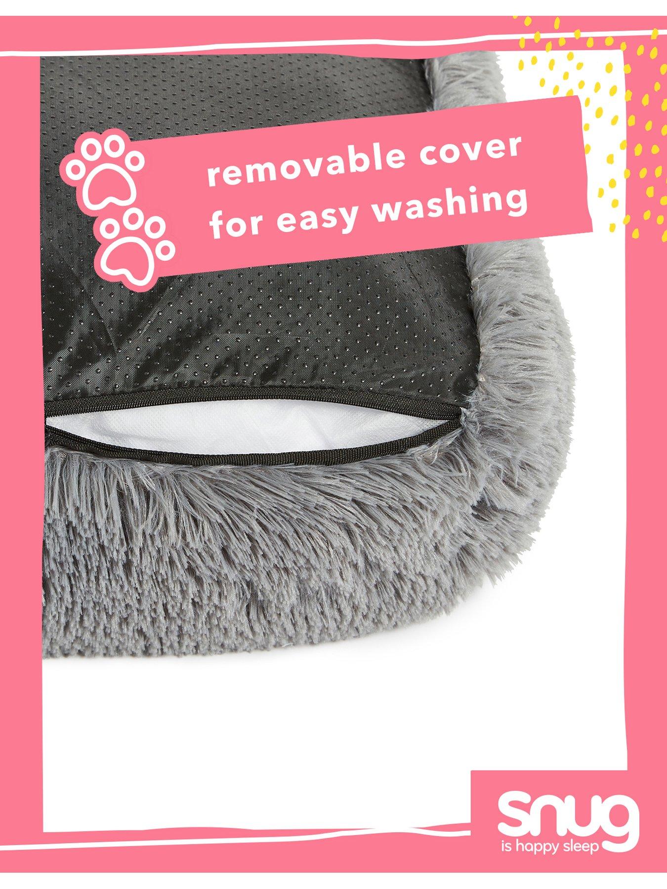 Snug Super Fluffy Pet Bed | Littlewoods