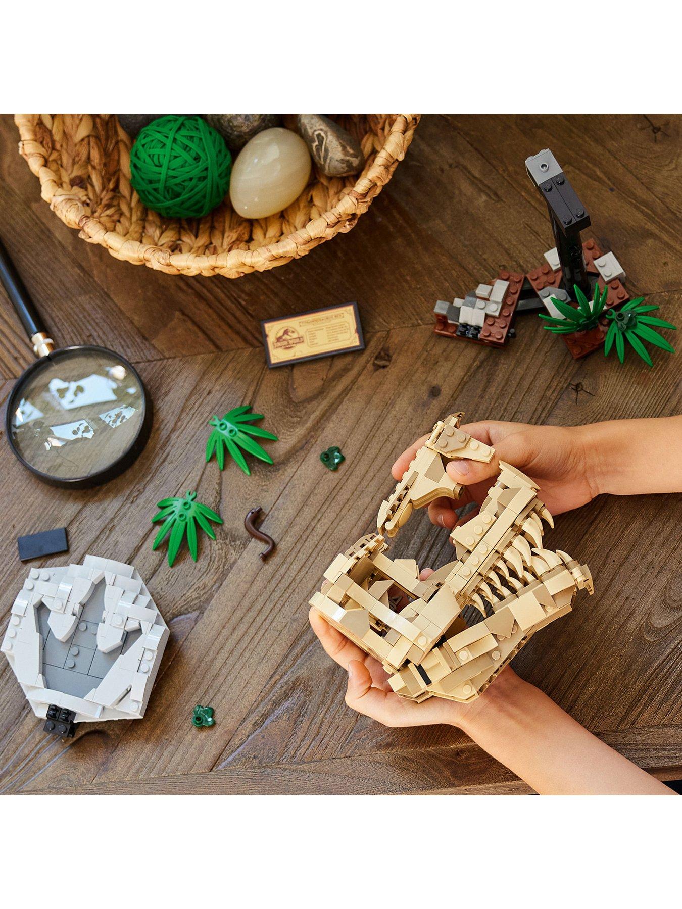 LEGO Jurassic World Dinosaur Fossils: T. rex Skull Toy 76964 | Littlewoods