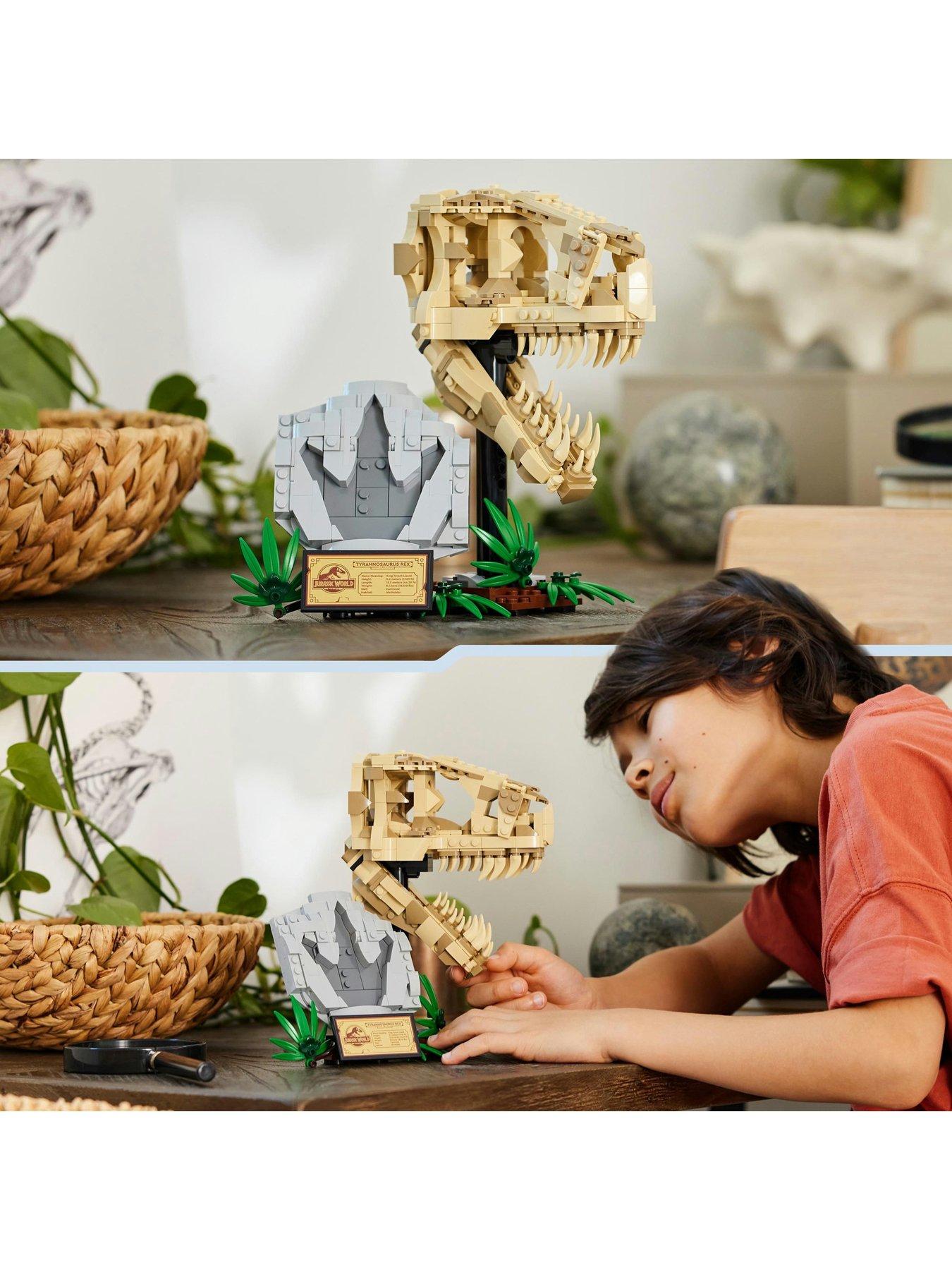 LEGO Jurassic World Dinosaur Fossils: T. rex Skull Toy 76964 | Littlewoods