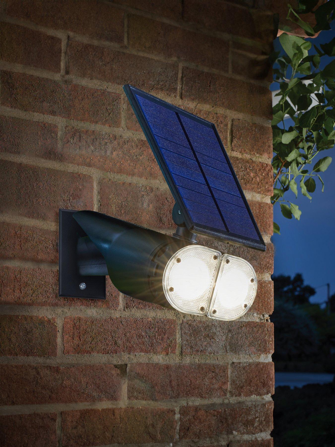 Smart Solar PIR Ultima Spot Light | littlewoods.com