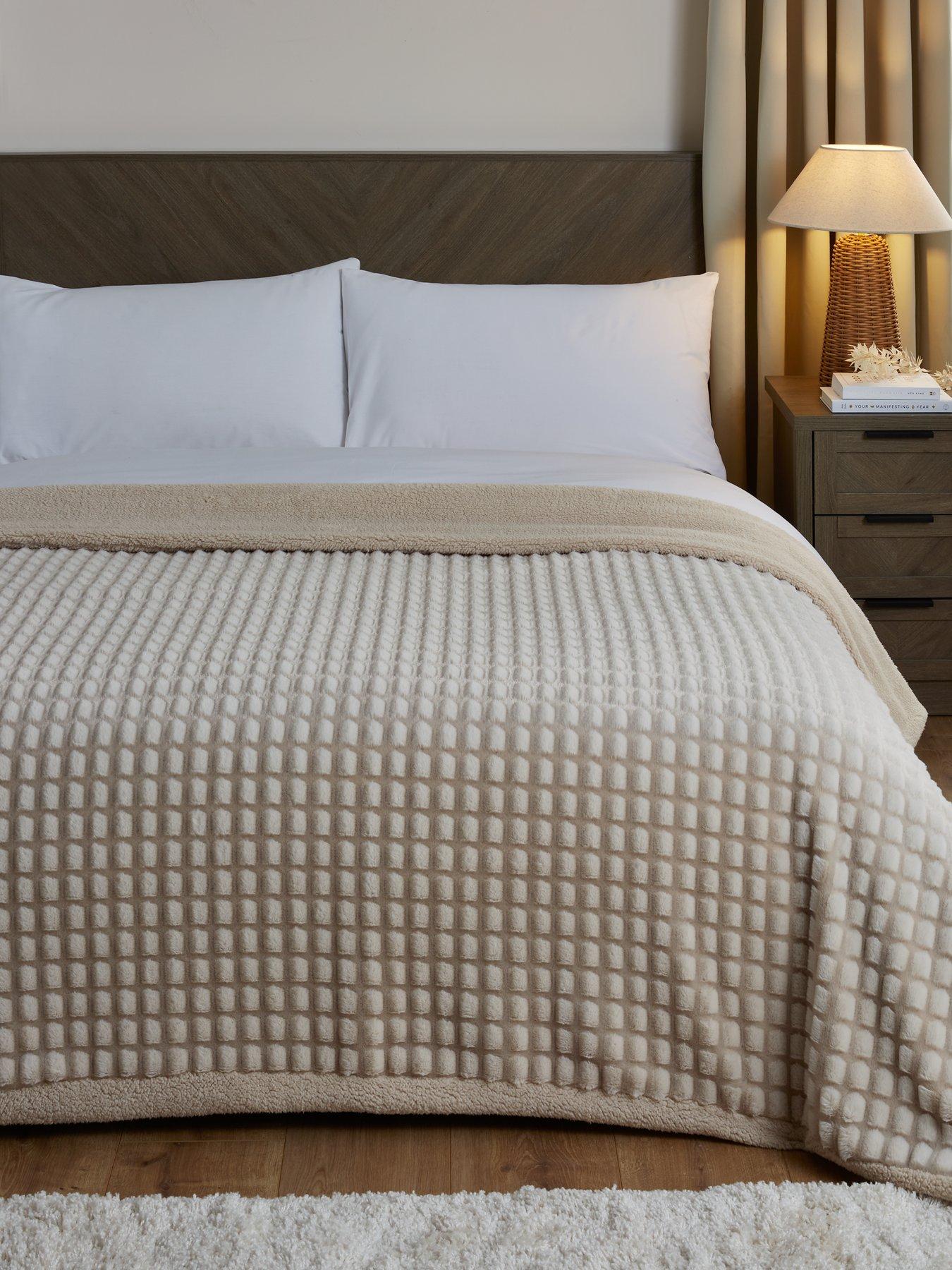 Very Home Cosy Luxe Faux Fur Throw | littlewoods.com