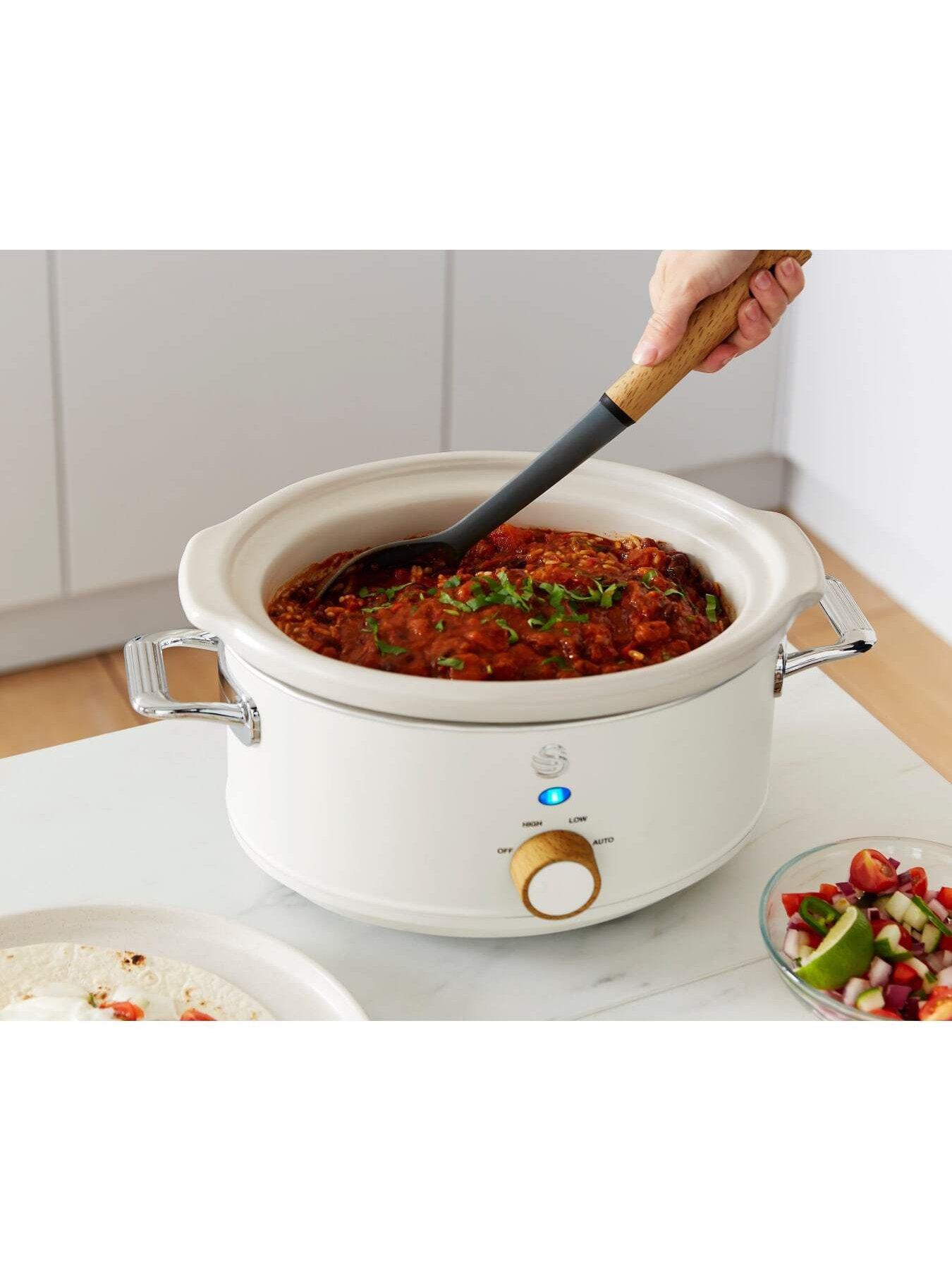 Swan SF17021WHTN Retro Slow Cooker with 3 Temperature Settings, Keep ...