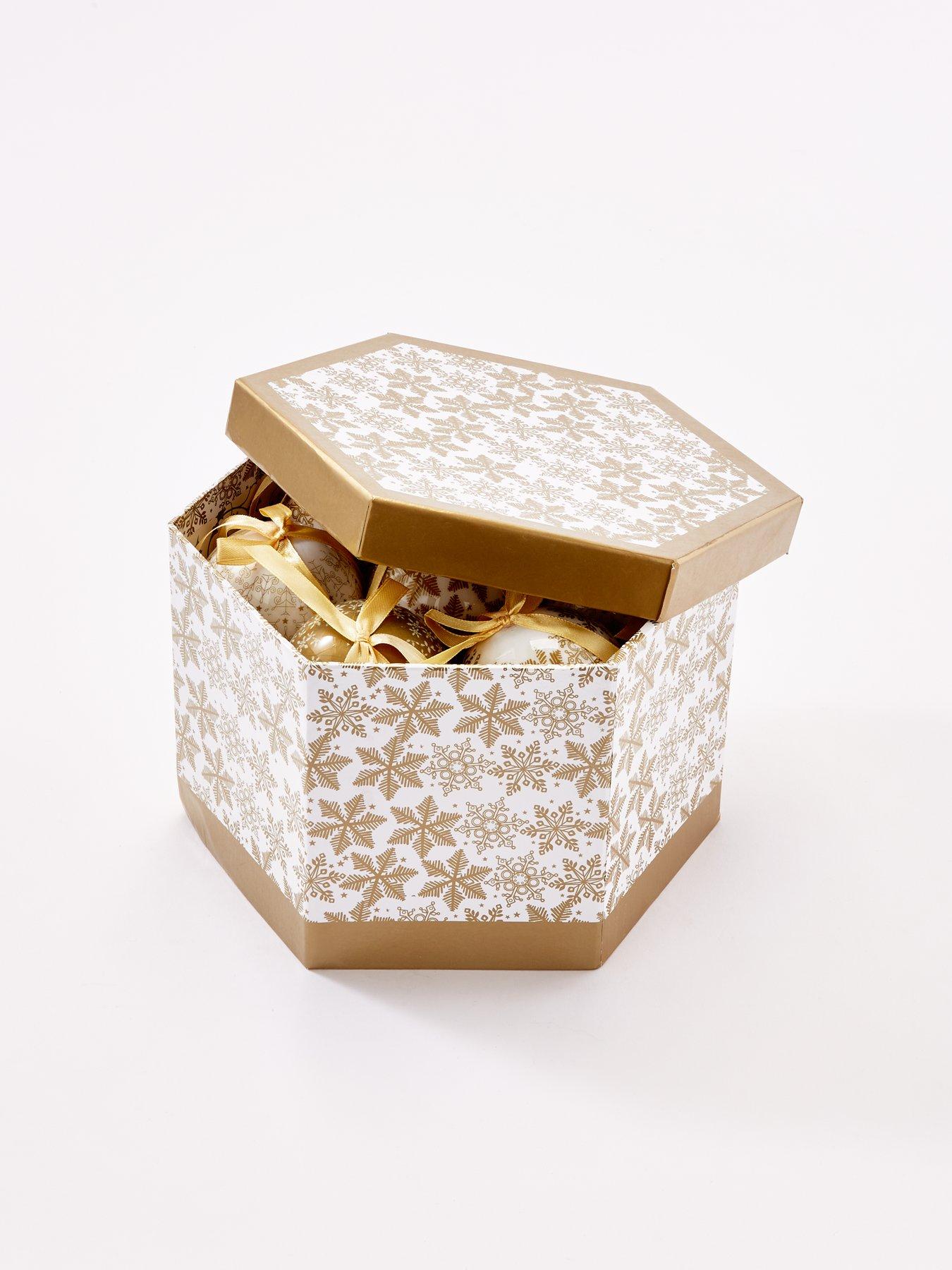 Three Kings Set of 14 Snowflake Decoupage Baubles | Littlewoods