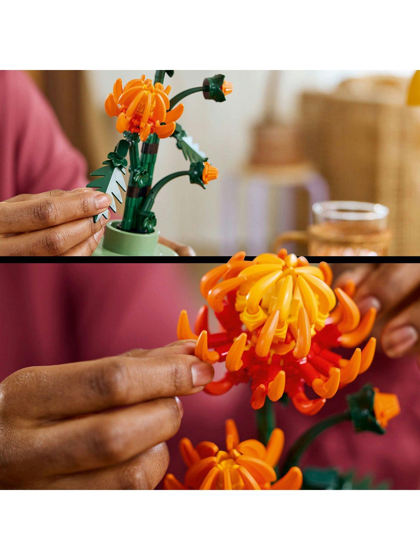 LEGO Botanical Chrysanthemum Flower Set for Adults 10368 | Littlewoods
