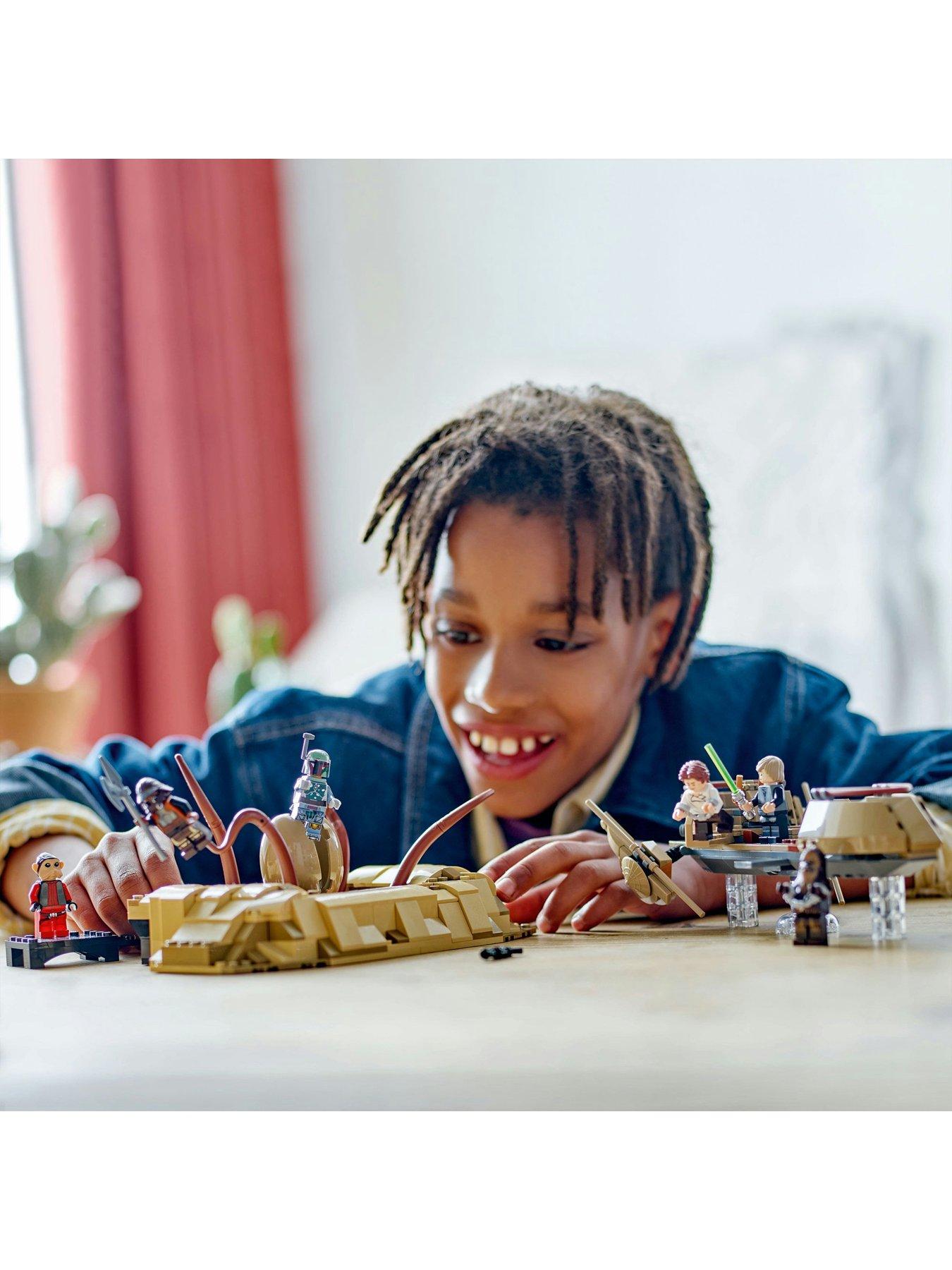 LEGO Star Wars Desert Skiff & Sarlacc Pit Set 75396 | Littlewoods