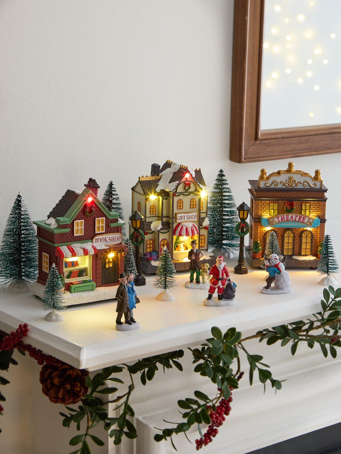 17 Piece Lit Christmas Village Set