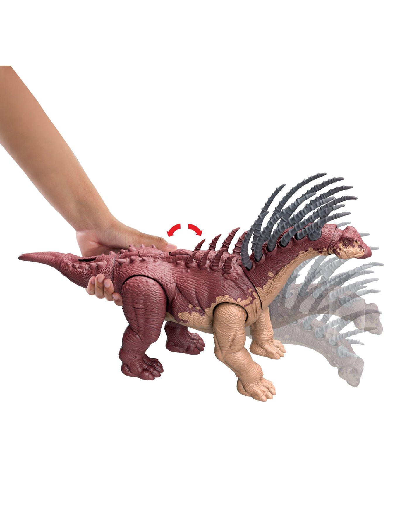 JURASSIC WORLD Gigantic Tracker Bajadasaurus Dinosaur Figure | Littlewoods