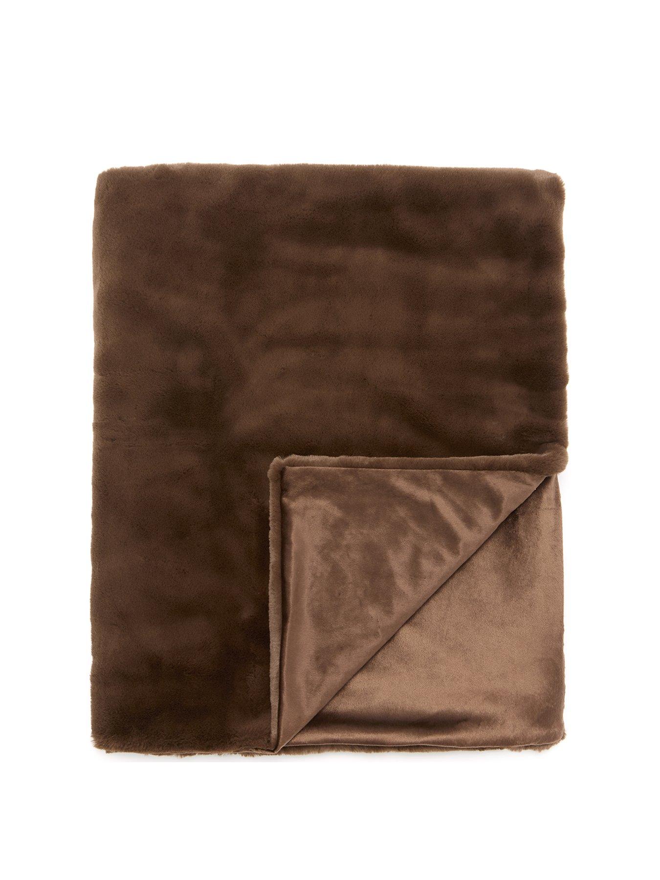 Michelle Keegan Home Faux Sable Throw 127x152 | Littlewoods
