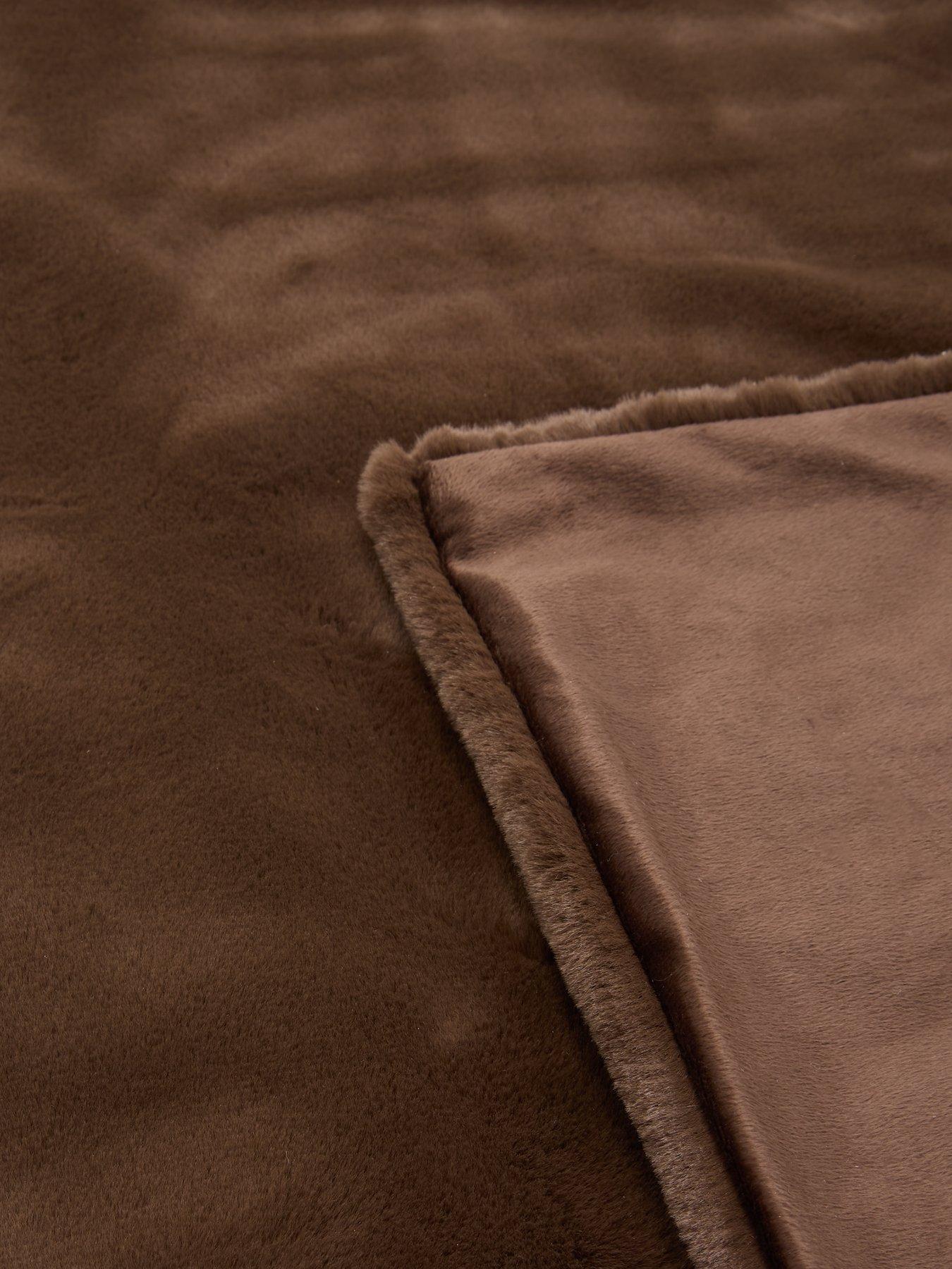Michelle Keegan Home Faux Sable Throw 127x152 | Littlewoods