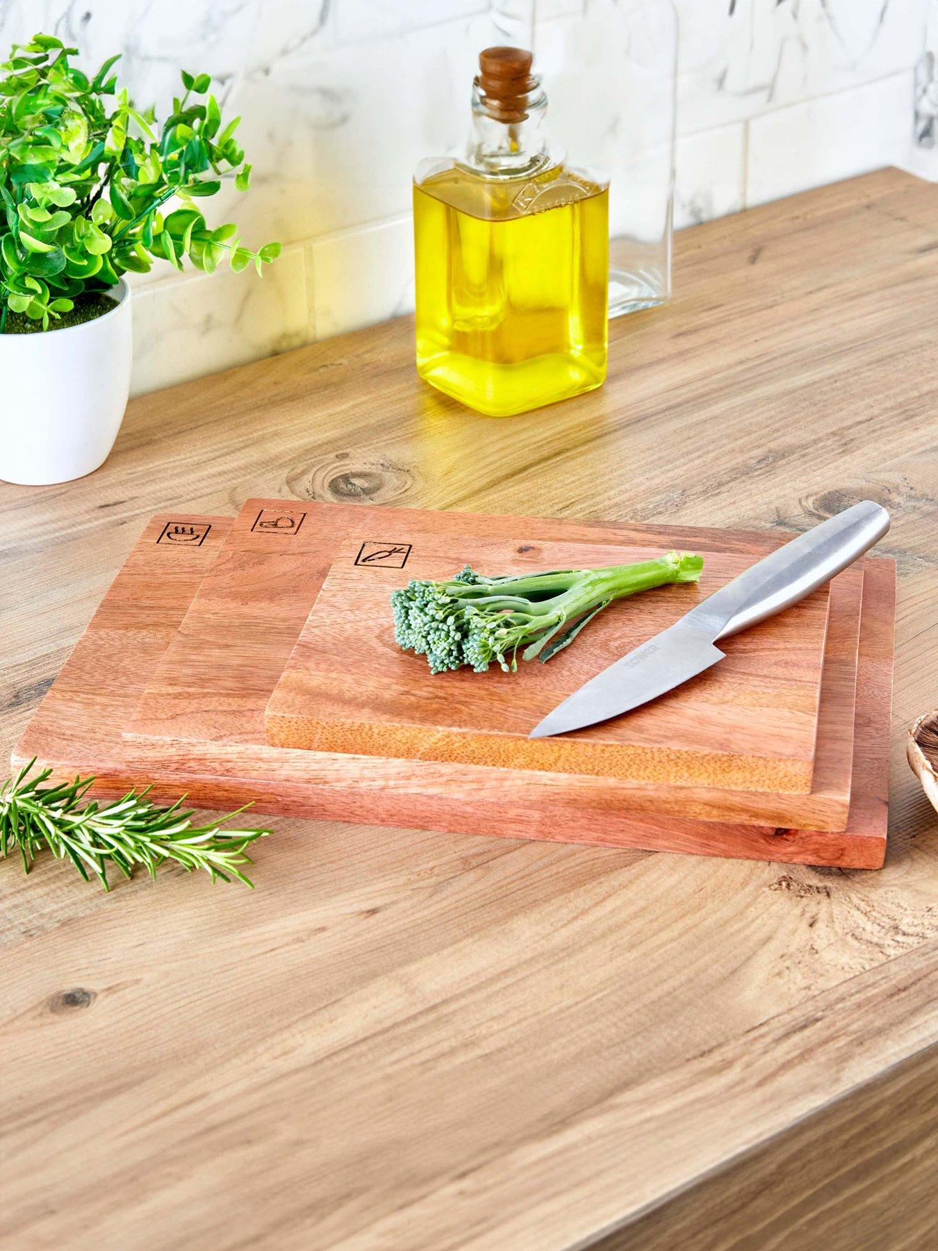 Tower Set Of 3 Chopping Boards | Littlewoods