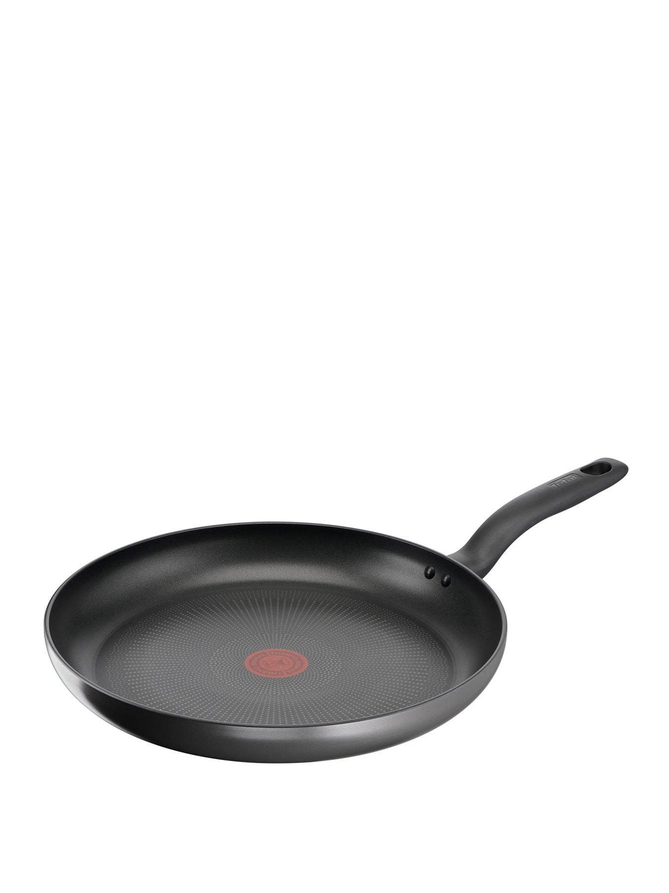Tefal Titanium Ultra 32cm Frying Pan | Littlewoods