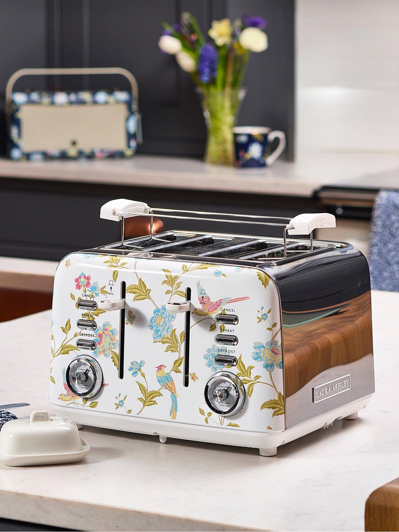 Laura Ashley Elveden White 4-Slice Toaster | Littlewoods