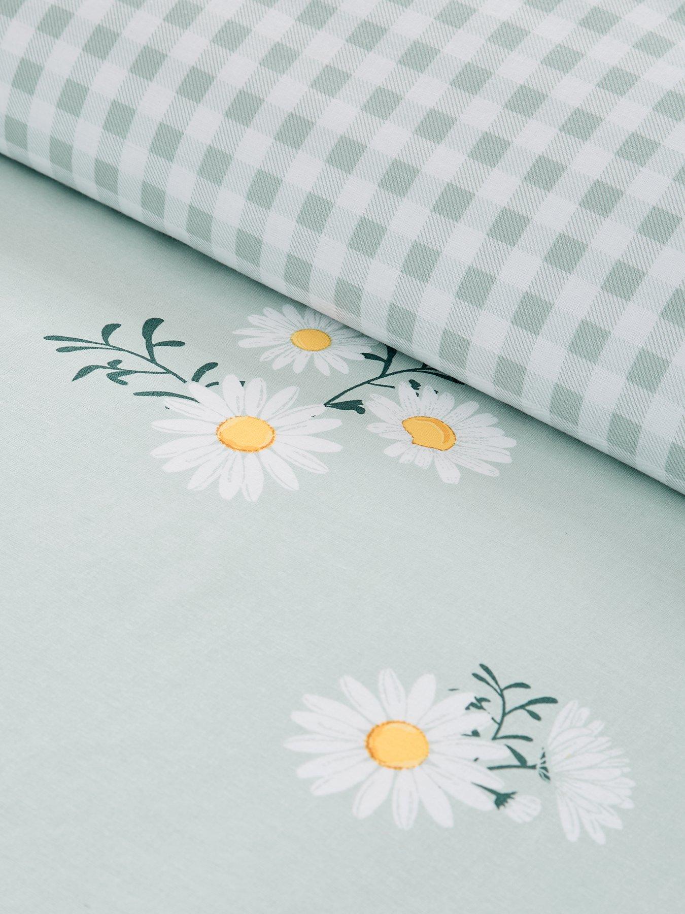 Very Home Spring Daisy Duvet Cover Set | Littlewoods