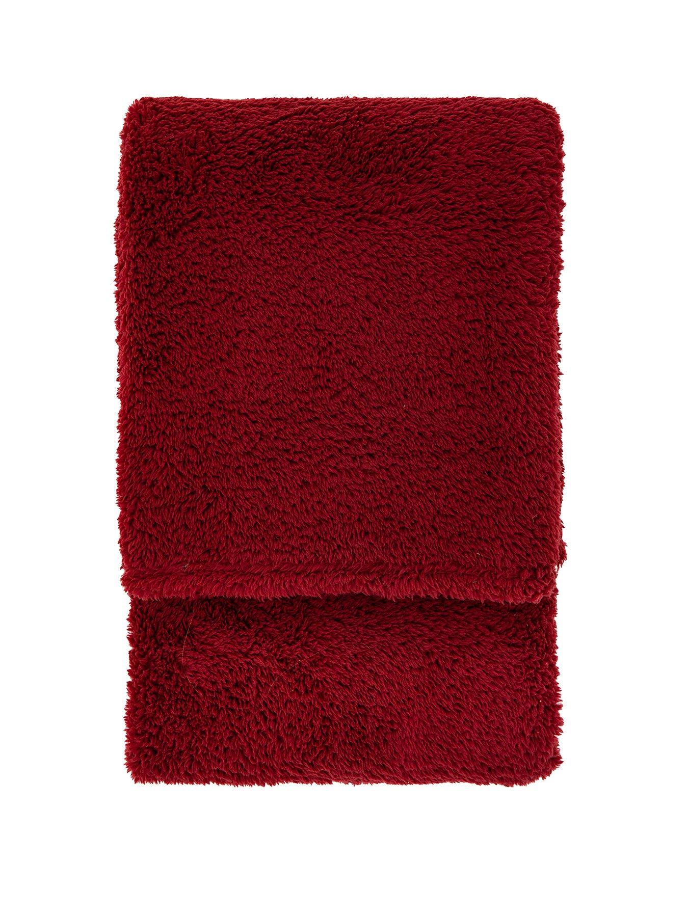 Gallery Teddy Fleece Throw in Merlot | littlewoods.com