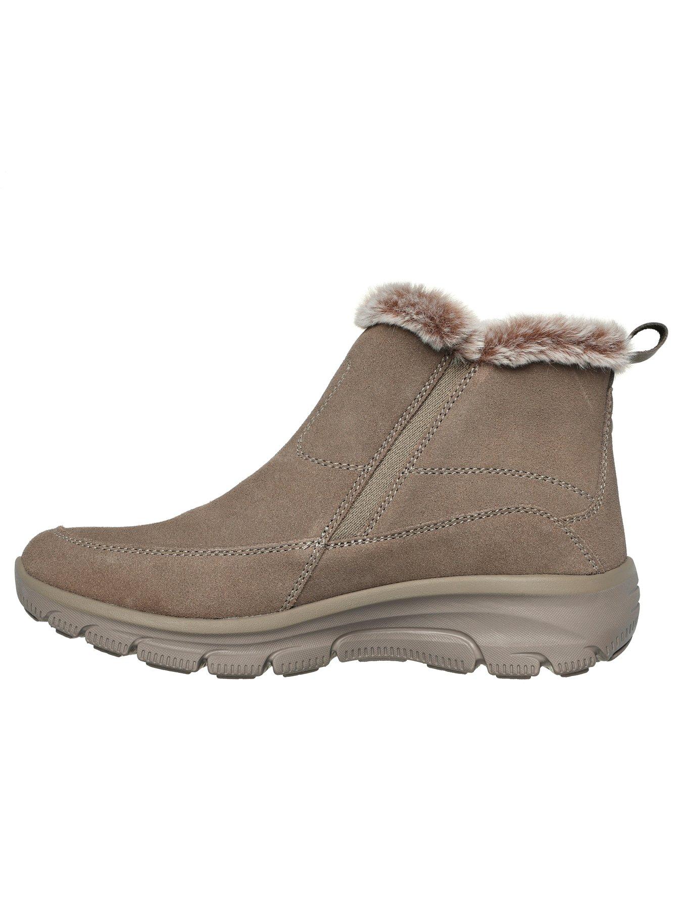 Skechers Easy Going-cool Zip! | Littlewoods