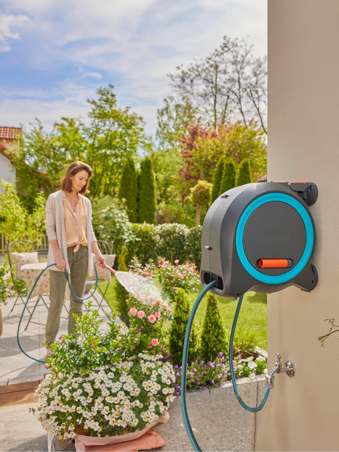 Gardena Dual Hose Box M/L - 25m Hose for Medium to Large Gardens ...