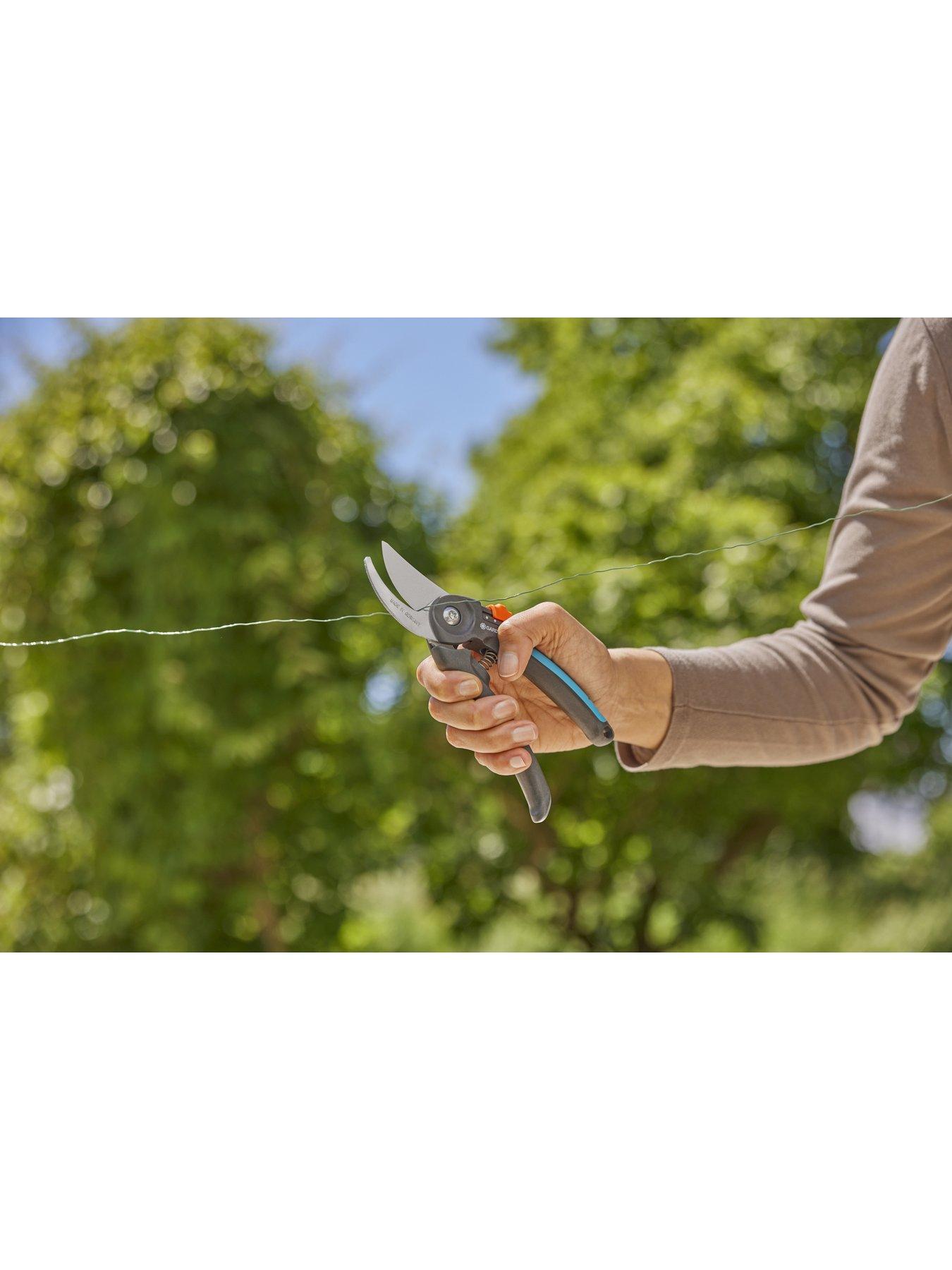 Gardena Secateurs PremiumCut Flex , Precision, Effortless Cutting ...