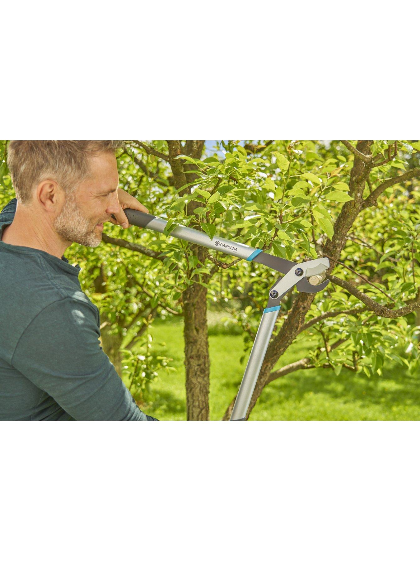Gardena EnergyCut Bypass-Cut Tree Loppers + FREE Gloves, Powerful ...