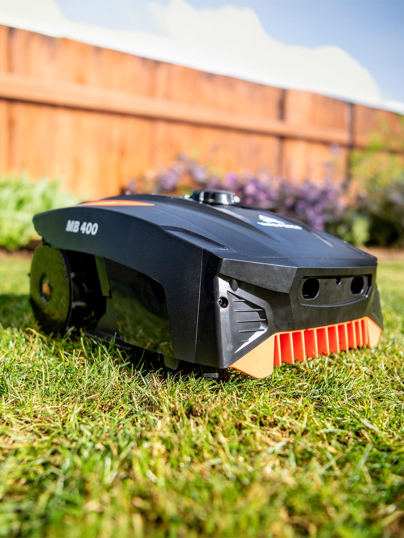 Yard Force Robotic Lawnmower with App control for gardens up to 400m² ...
