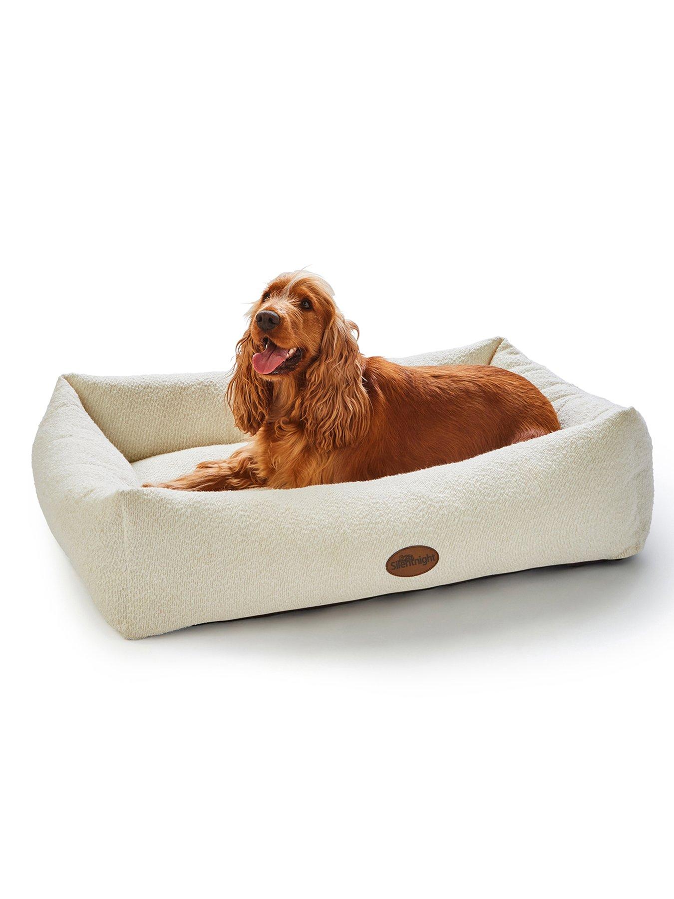 Silentnight Ultimate Deep Sleep Boucle Box Pet Bed - Natural | Littlewoods