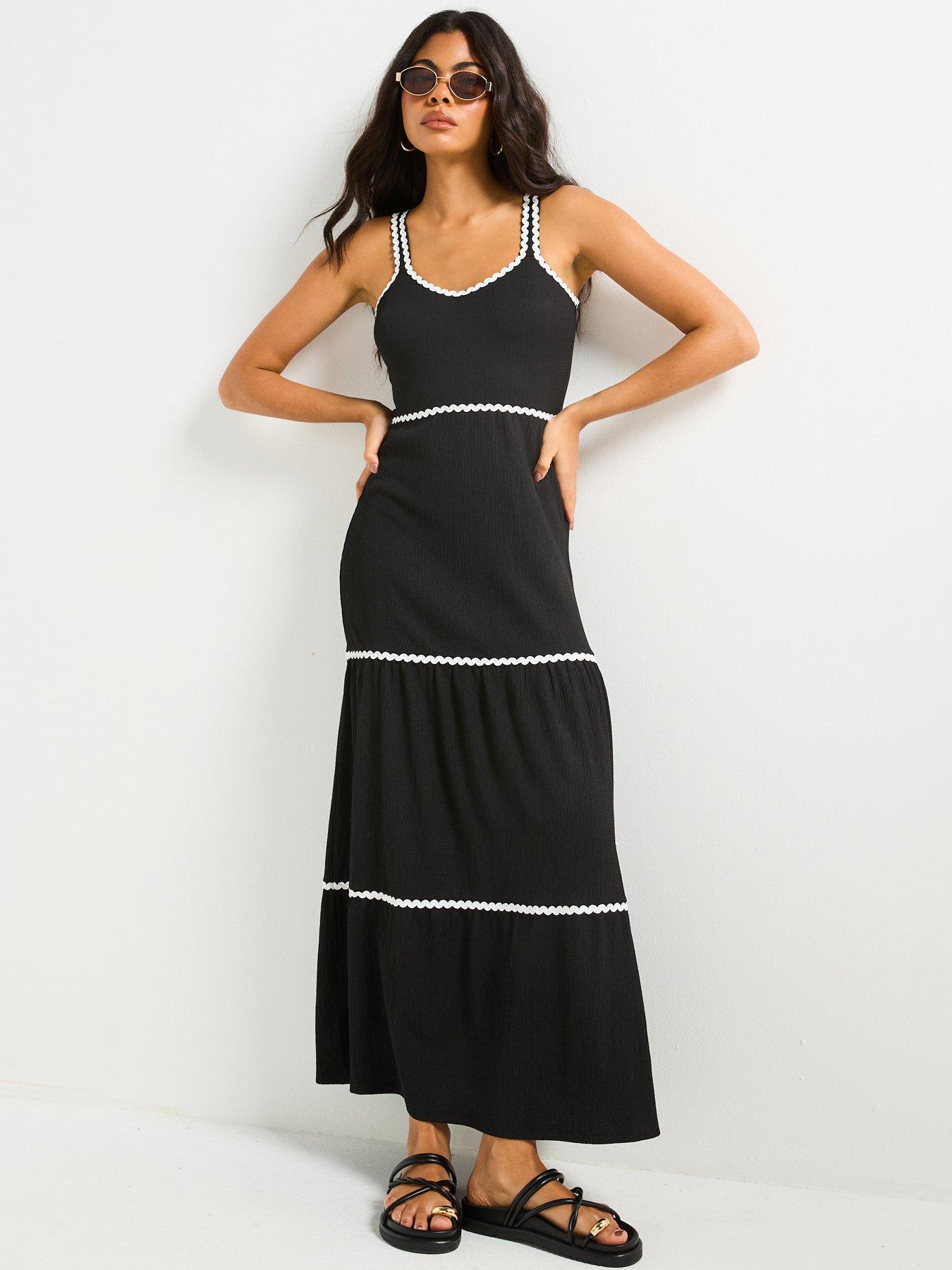 V by Very Rik Rak Tiered Maxi Dress - Black | Littlewoods