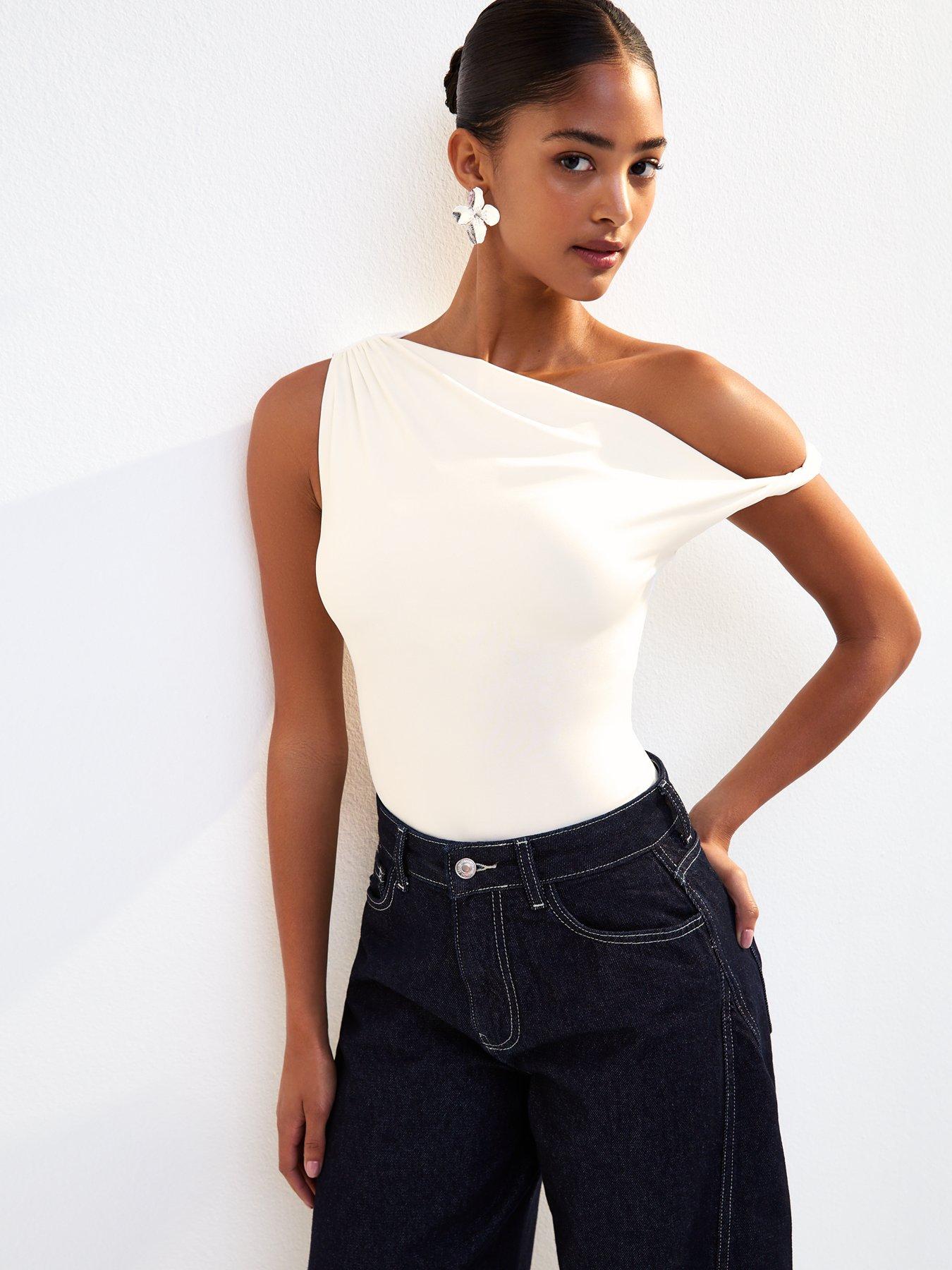 New Look Off White Twist Fallen Shoulder Bodysuit | Littlewoods