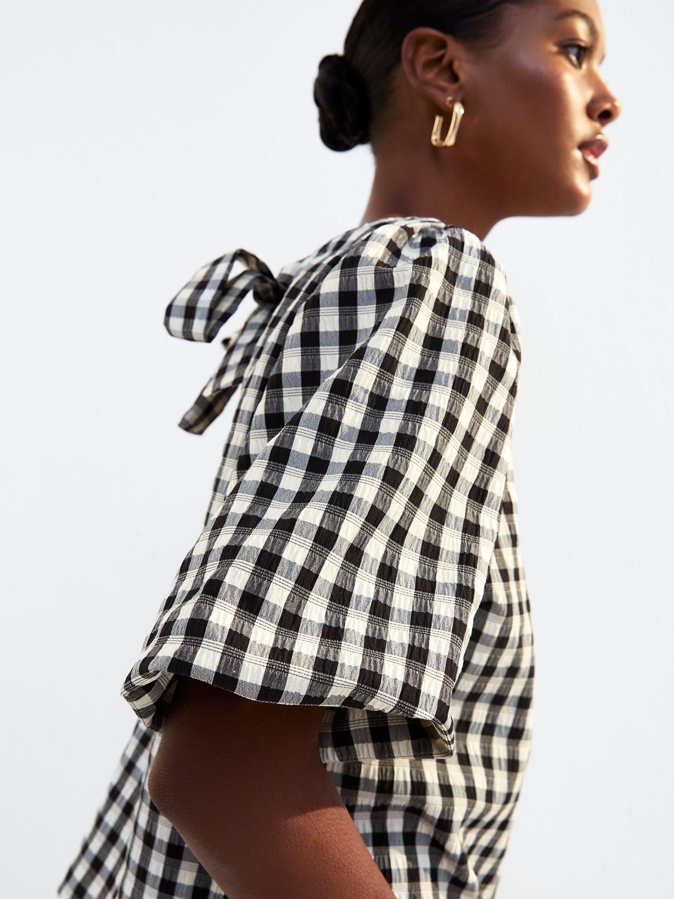 New Look Black Check Pattern Bow Back Puff Sleeve Top | Littlewoods