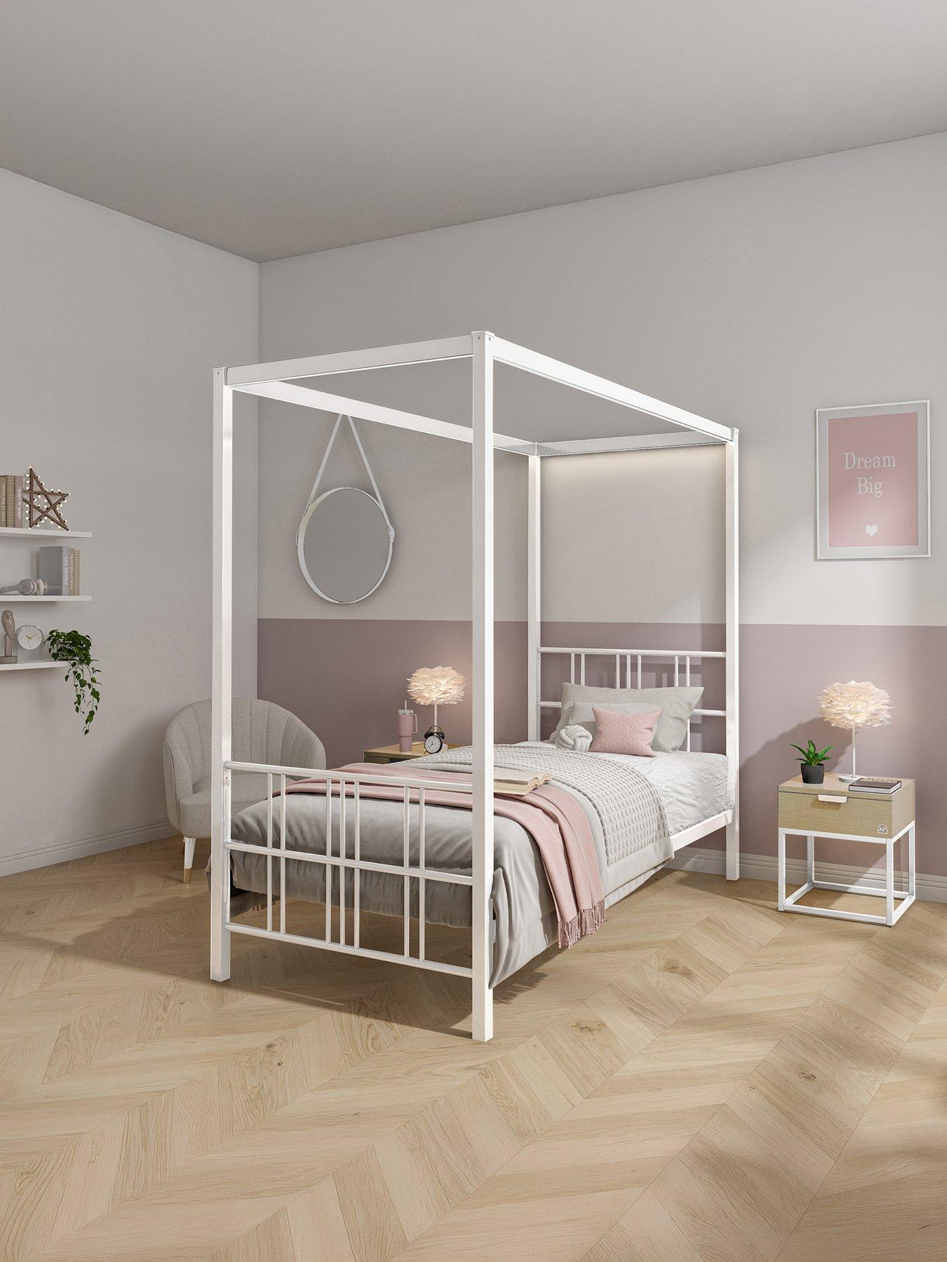 XR Living Fern 4 Poster Canopy Bed With White Soft Glow LED Light ...