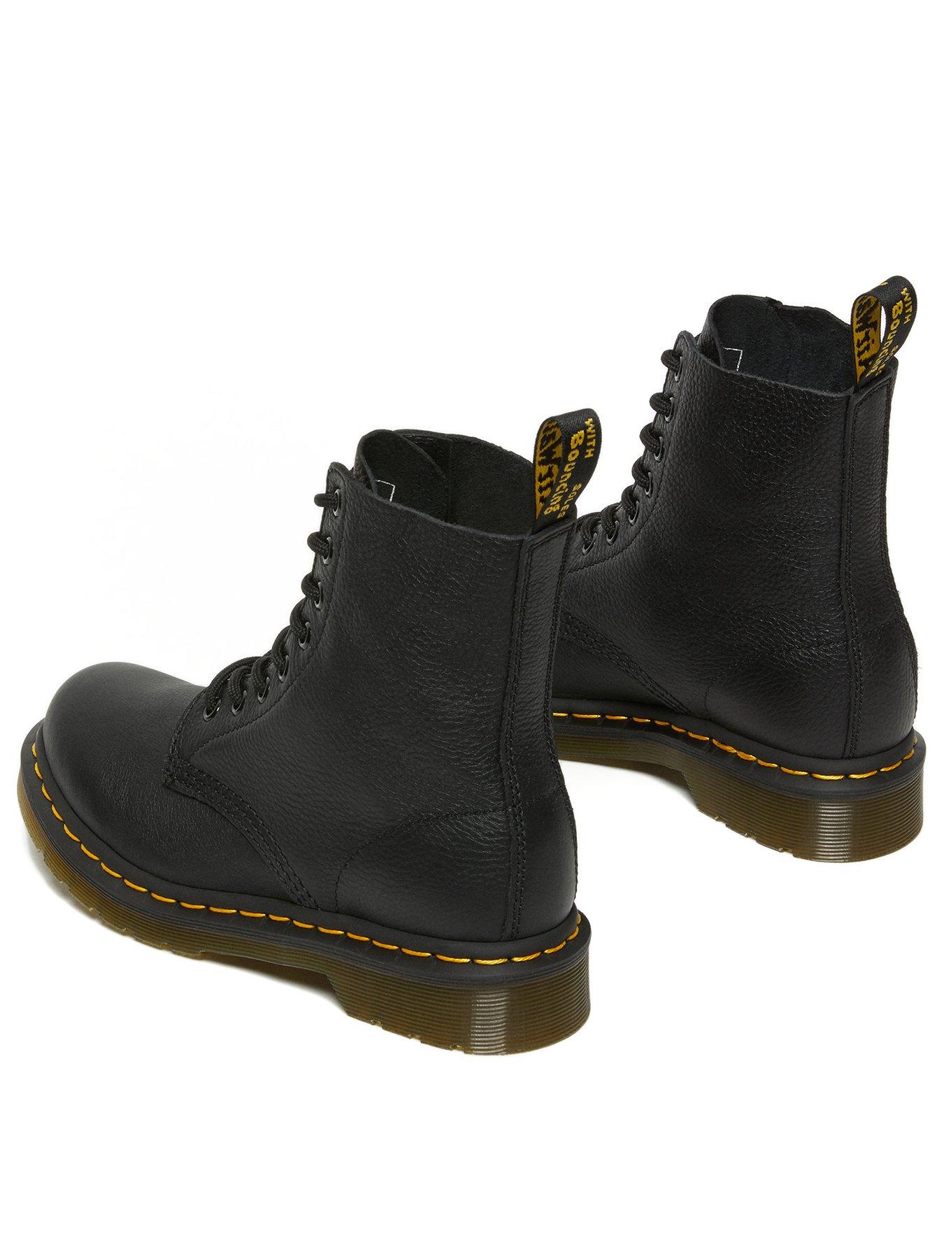 Dr Martens 1460 Pascal 8 Eye Boot Virginia - Black | Littlewoods